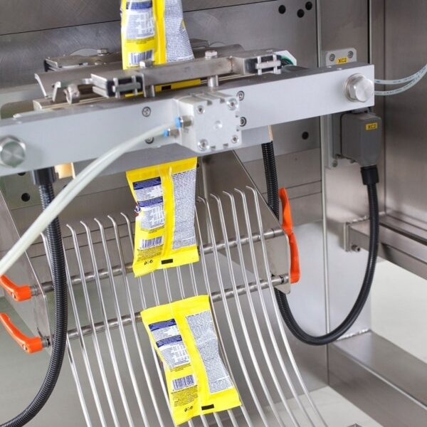 Vertical Vs Horizontal Form Fill Seal Machine: VFFS Vs HFFS